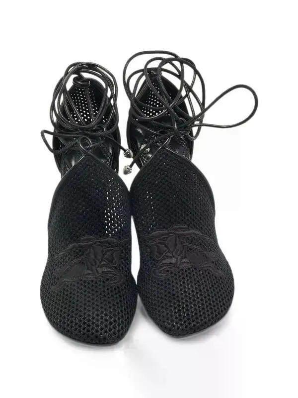Burberry Pointed Toe Lace Up Stiletto High Heel