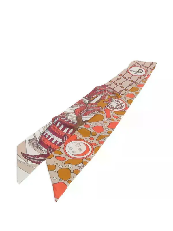 Hermès La Danse Des Amazones Twilly Scarf - Neutrals
