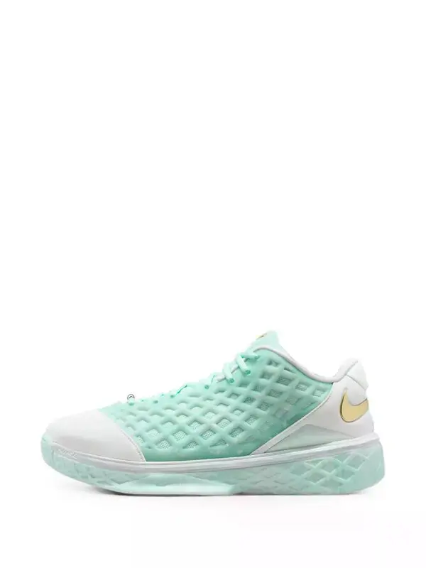 Nike Kobe 3 Protro Sneakers