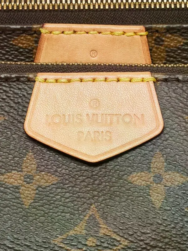 LOUIS VUITTON Monogram Shoulder Bag - Brown