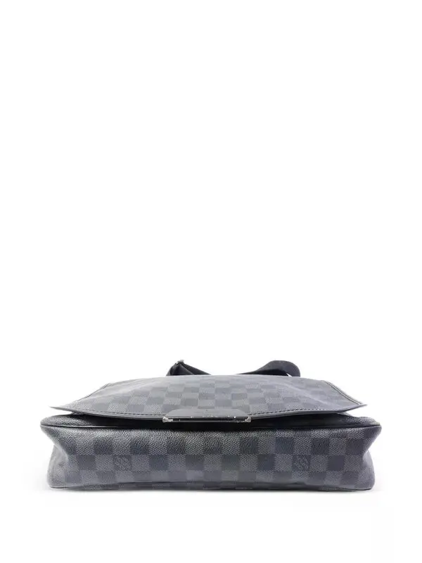 LOUIS VUITTON Damier Graphite Daniel Shoulder Bag