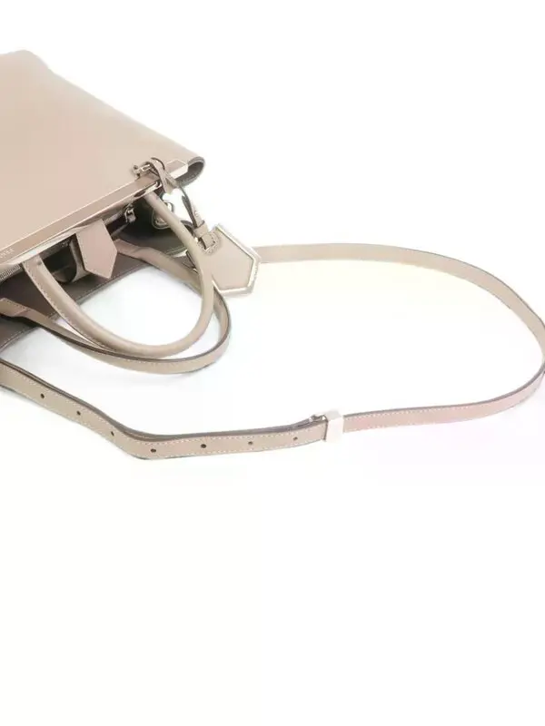 Fendi 2 Jours Leather Shoulder Bag - Grey