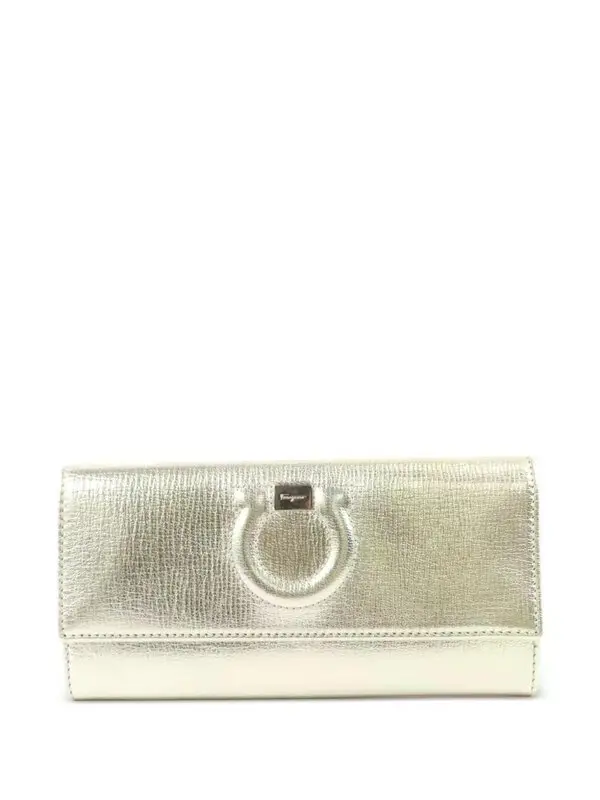 FERRAGAMO Gancio City Wallet - Silver