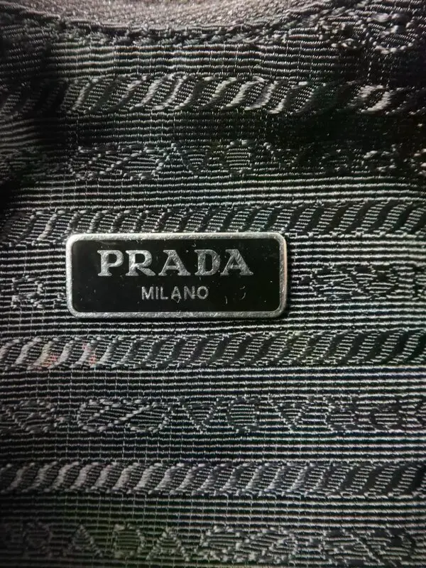 Prada Re-edition 2006 Clutch Bag