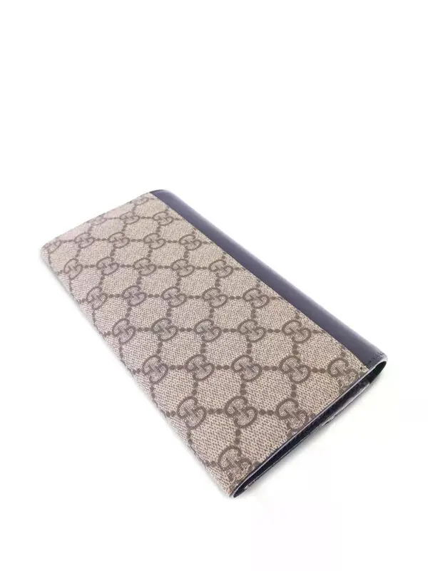 Gucci Gg Supreme Scalloped Wallet