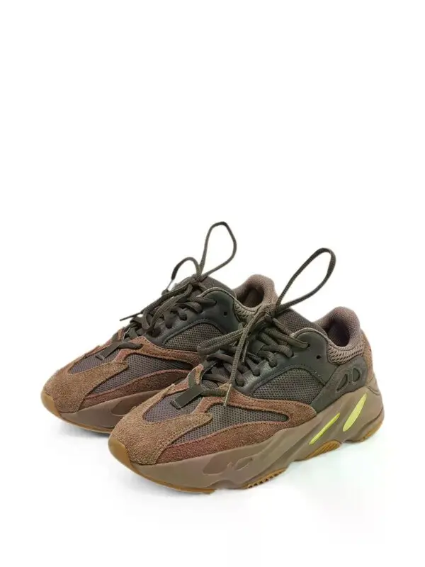 ADIDAS X YEEZY Boost 700 Mauve Sneakers
