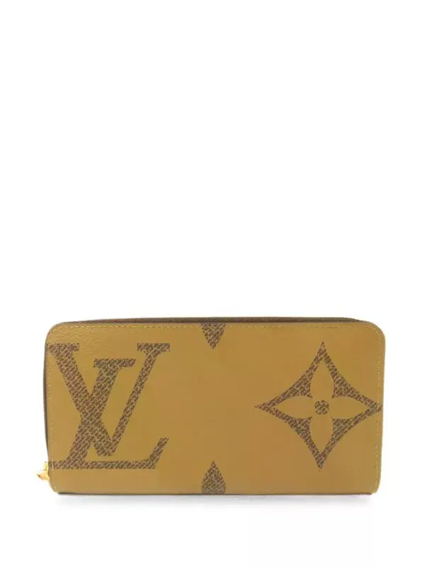 LOUIS VUITTON Monogram-pattern Wallet - Brown