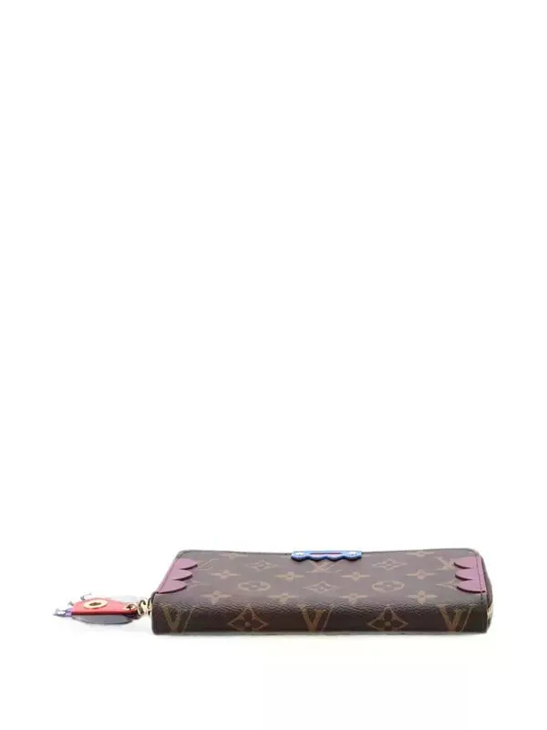 LOUIS VUITTON Zippy Wallet Limited Edition Totem Monogram Canvas Small Wallets