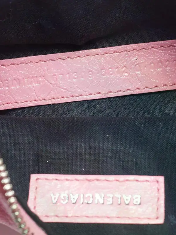 Balenciaga Le Cagole Shoulder Bag - Pink