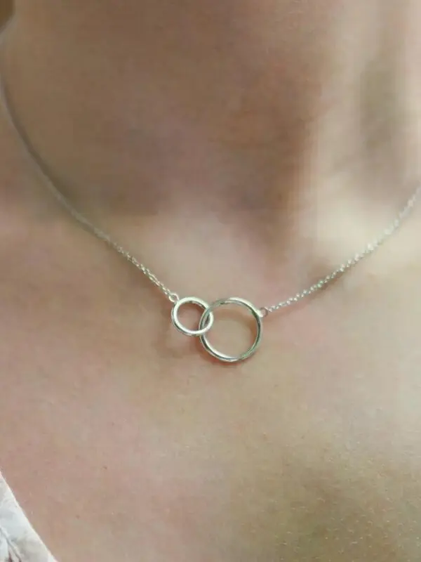 AUREE JEWELLERY Kelso Interlocking Rings Necklace - Silver