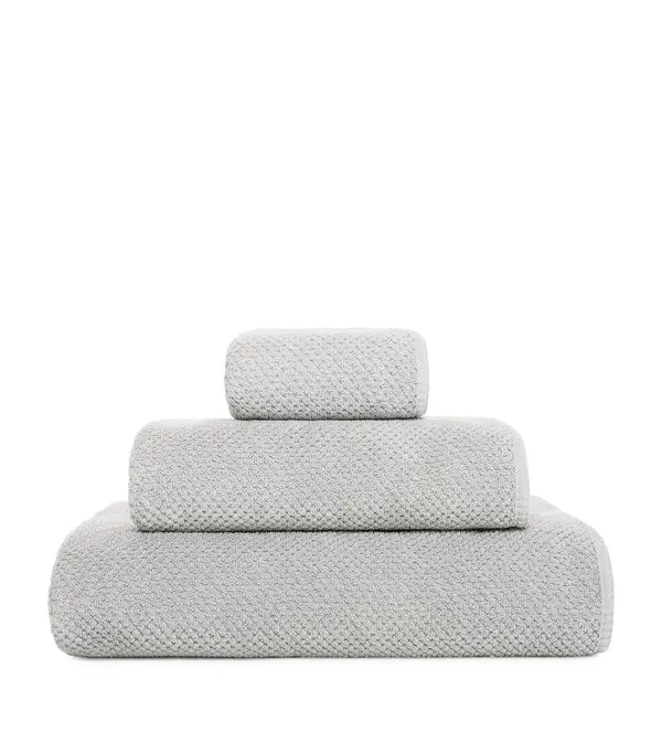 GRACCIOZA Bee Waffle Bath Towel - Silver