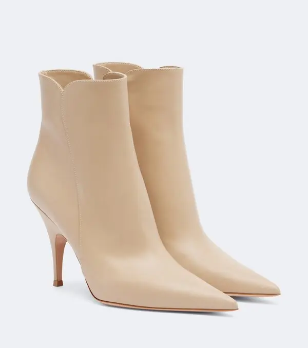 GIANVITO ROSSI Leather Ankle Boots - Beige