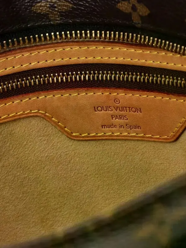 LOUIS VUITTON Monogram Canvas Luco Tote Bag - Brown