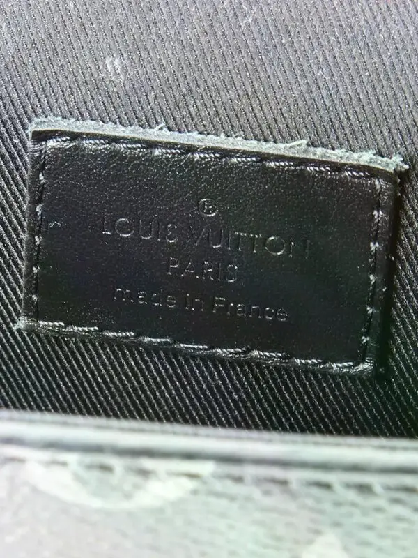 LOUIS VUITTON Steamer Wearable Wallet Monogram Eclipse Canvas Crossbody Bag - Black