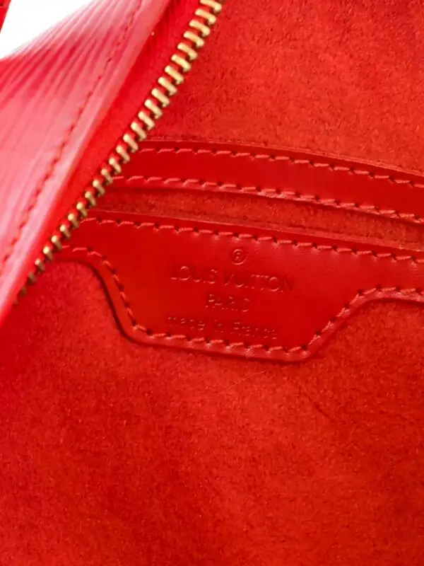 LOUIS VUITTON Soufflot Epi Leather Handbag - Red