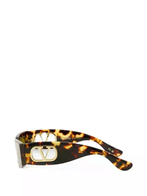 Valentino Garavani Vlogo Signature Rectangle Sunglasses