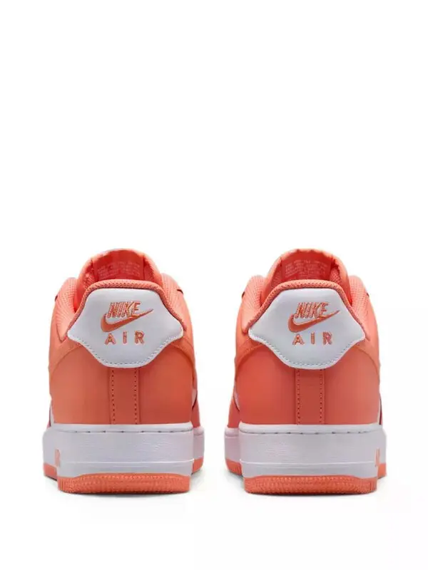 Nike Force 1 '07 Low Top Sneakers