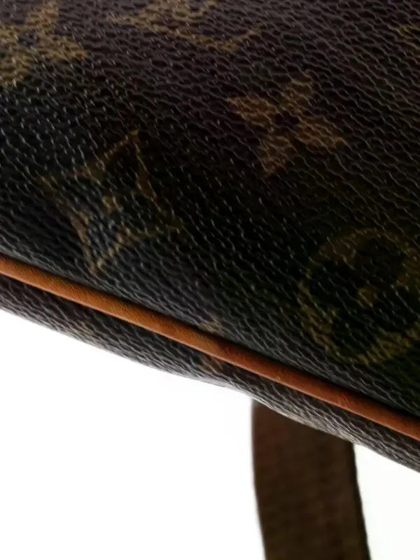 LOUIS VUITTON Monogram Canvas Crossbody Bag - Brown