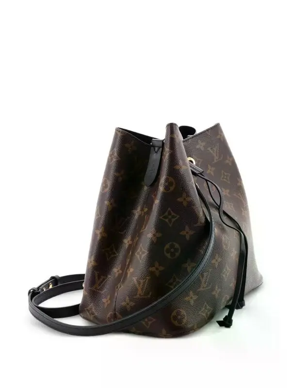 LOUIS VUITTON Monogram Canvas Neonoe Mm Bucket Bag