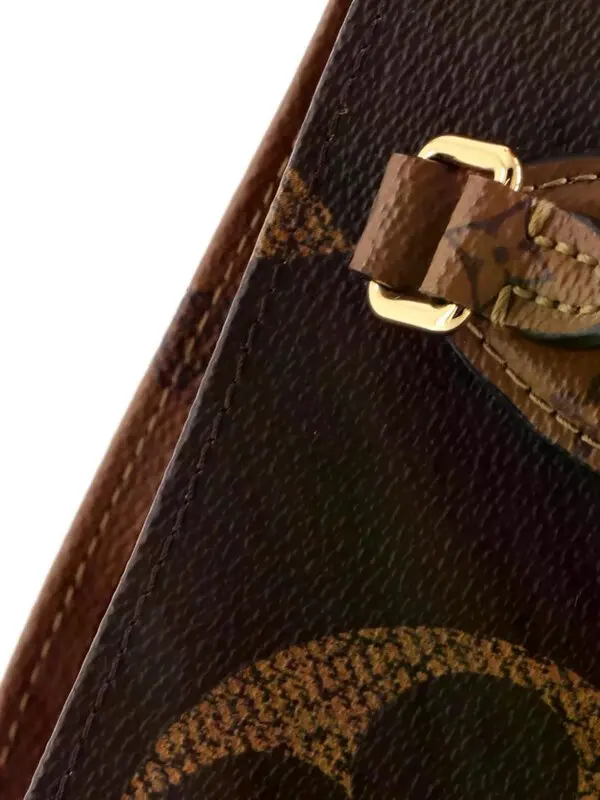 LOUIS VUITTON Onthego Giant Monogram Tote Bag - Brown