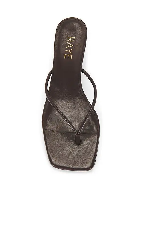Raye Livy Wedge