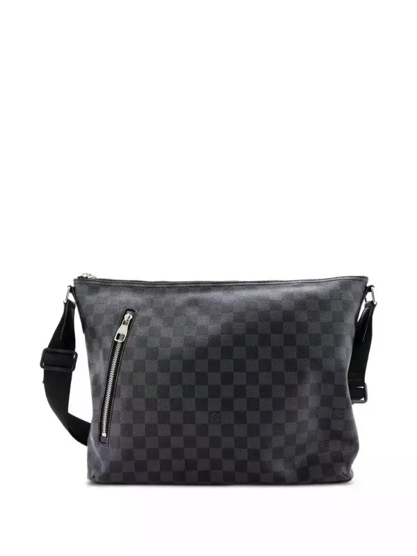 LOUIS VUITTON Damier Graphite Mm Messenger Bag