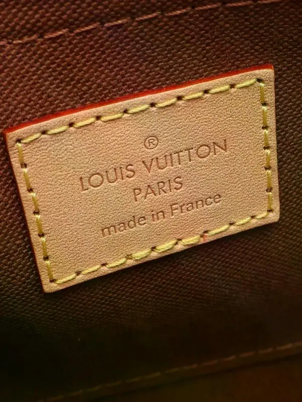 LOUIS VUITTON Monogram Ellipse Pm Tote Bag - Brown