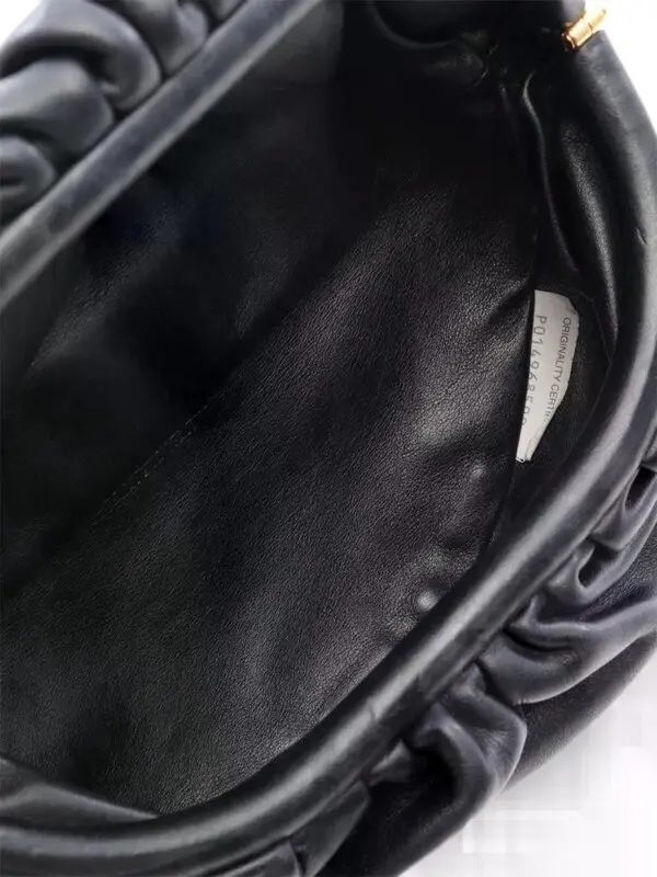 Bottega Veneta The Chain Pouch Crossbody Bag - Black