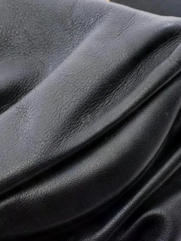Bottega Veneta The Chain Pouch Crossbody Bag - Black