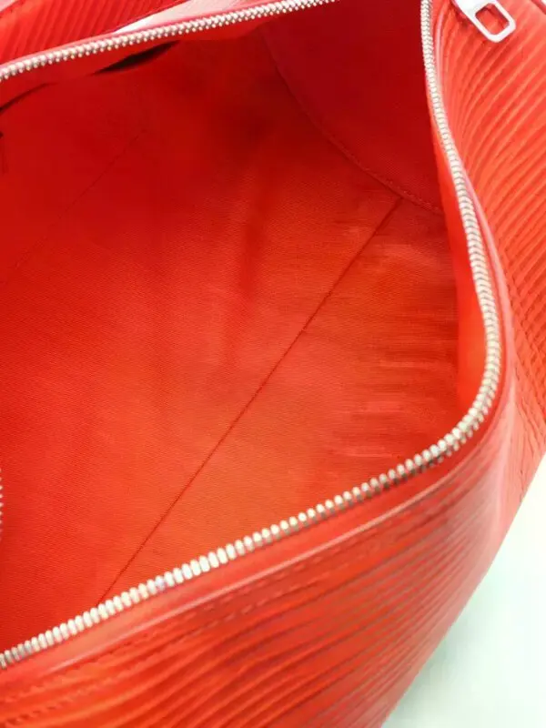LOUIS VUITTON 2021 Leather Shoulder Bag - Red