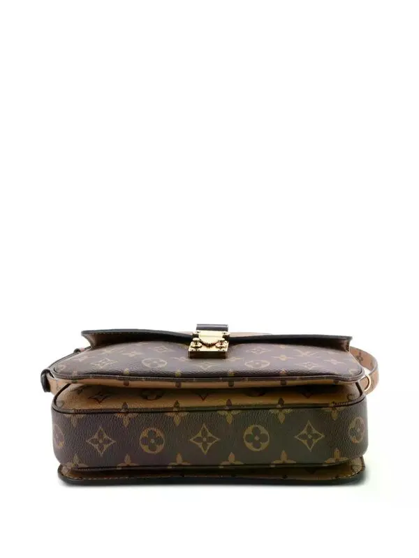 LOUIS VUITTON Pochette Métis Reverse Monogram Canvas Crossbody Bag - Brown