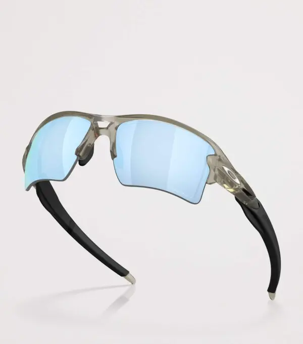 Oakley Rectangle Sunglasses - Grey