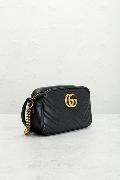 Gucci Gg Marmont Shoulder Bag - Black