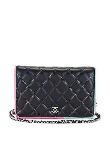 Chanel Lambskin Wallet On Chain - Black