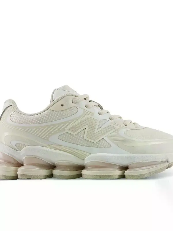 NEW BALANCE Abzorb 2000 Sneakers - Neutrals