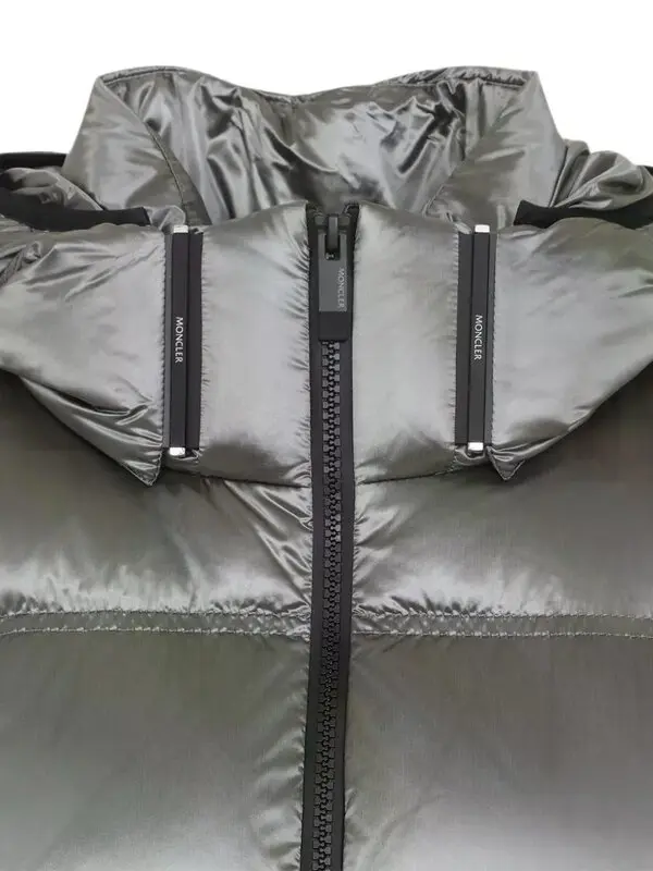 Moncler Quilted Hooded Jacket With Detachable Hood - Grey