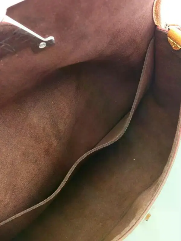 LOUIS VUITTON Epi Leather Shoulder Bag - Brown