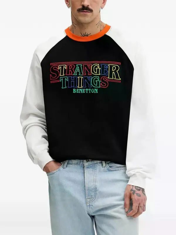BENETTON Stranger Things Embroidered Raglan Sleeve Sweatshirt - Black