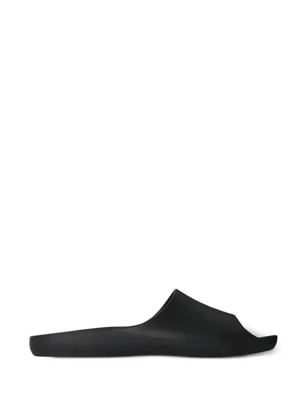 THE ROW Ama Rubber Slide Sandals - Black