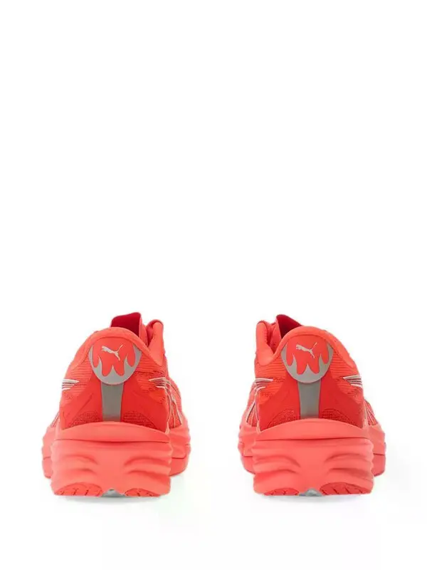 PUMA Deviate Nitro 4 Sneakers - Red