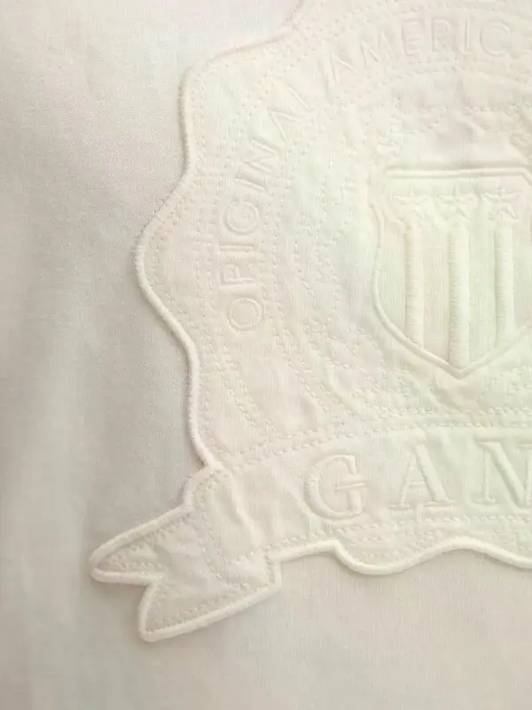 Gant Embroidered-patch T-shirt