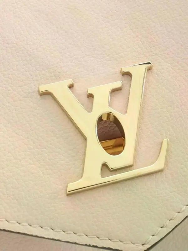 LOUIS VUITTON Mylockme Chain Pochette - Pink
