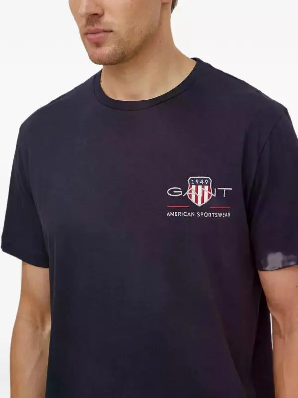 Gant Logo-embroidered T-shirt