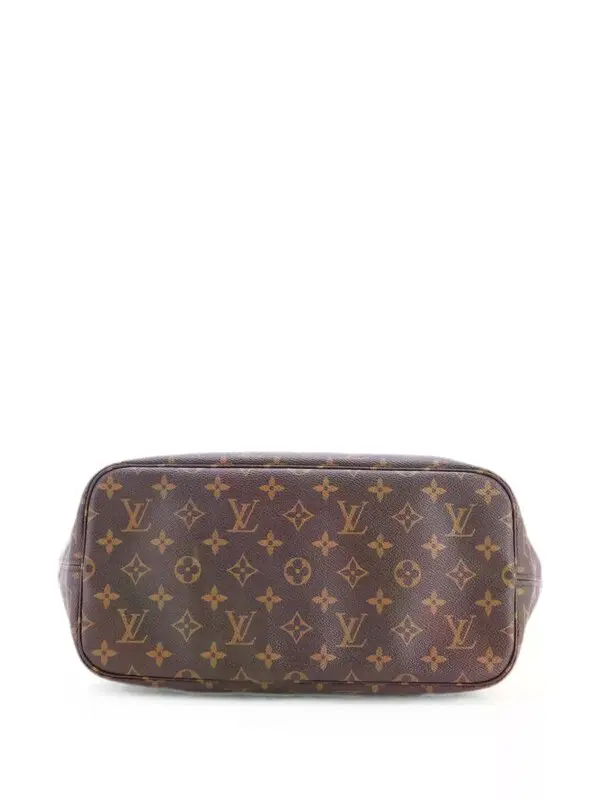 LOUIS VUITTON Monogram Canvas Mm Tote Bag - Brown