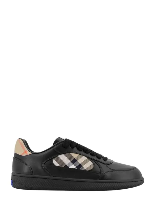 Burberry Trainers - Black