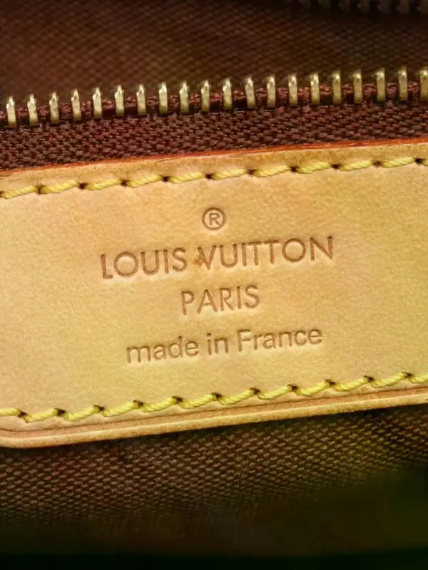 LOUIS VUITTON 2005 Monogram Batignolles Horizontal Shoulder Bag