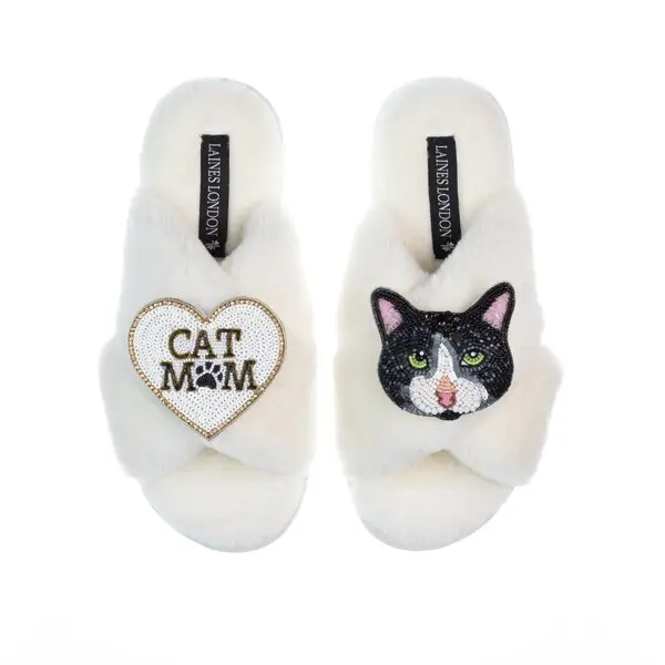 LAINES LONDON Neutrals / Classic Laines Slippers With Cat Mum/mom & Oreo Black & Shorthair Cat Brooches Cream - White