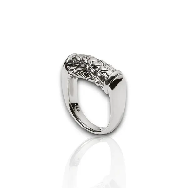 DANEILA LÉON Sterling Fashion Ring