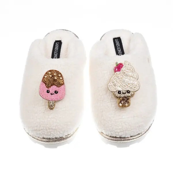 LAINES LONDON Neutrals / Teddy Closed Toe Slippers With Laines Lovables Ice Lolly & Ice Cream Brooches Cream - White