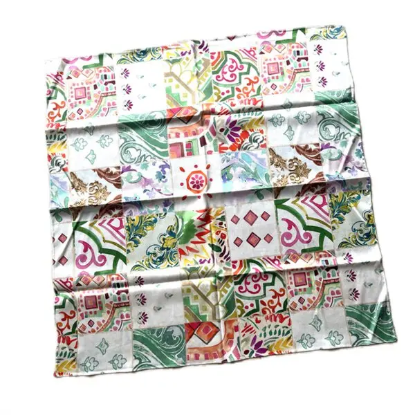 INTROVERTIE VIENNA Silk Scarf Azulejo Light - White